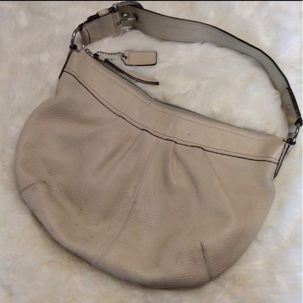 Coach Ivory Leather Hobo Bag Xl - Gem